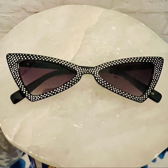 Accessories | New Retro Cat Eye Sunnies | Poshmark